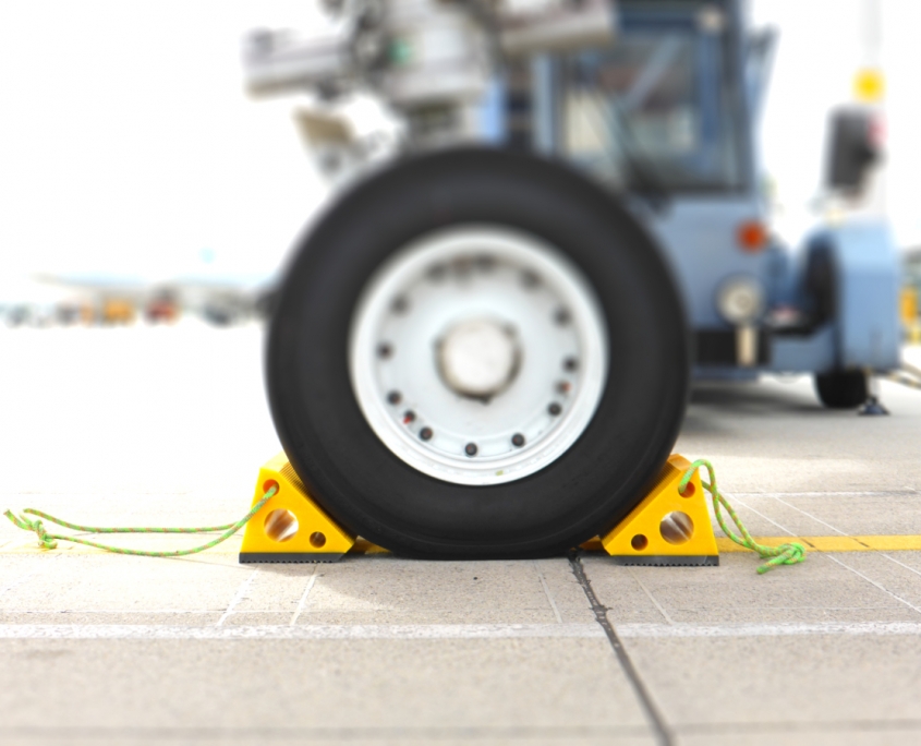 Chocks - weyer.aero >> Aircraft Chocks from the expert