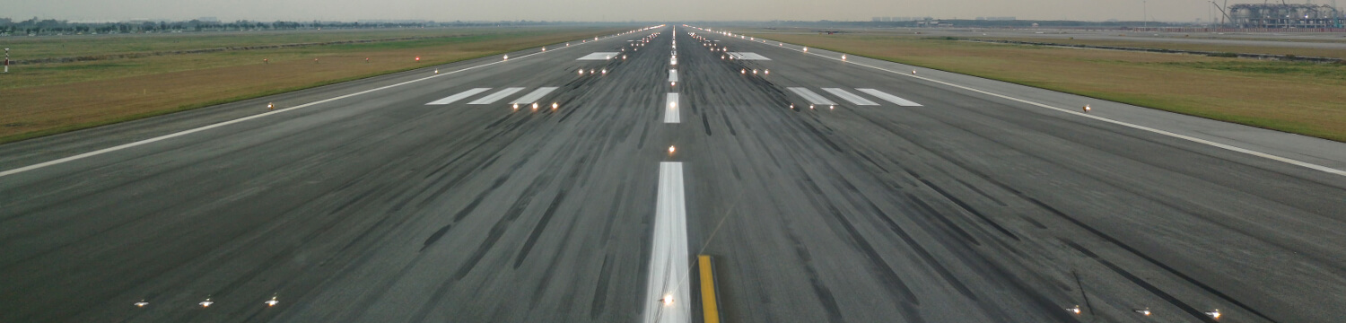 Runway Cleaning - weyer.aero