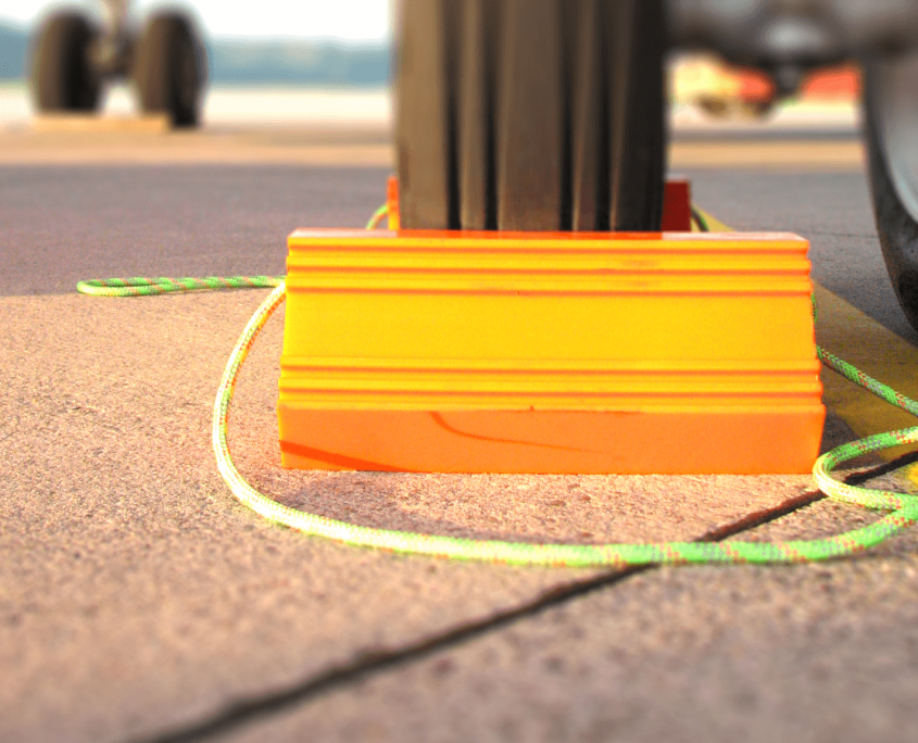 Chocks - weyer.aero >> Aircraft Chocks from the expert