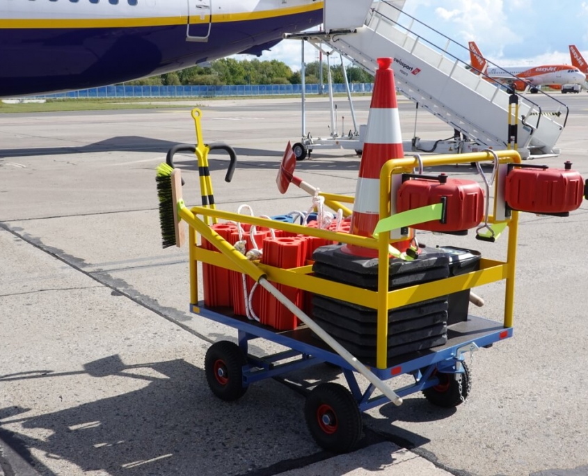 JetCart - weyer.aero >> efficient aircraft handling